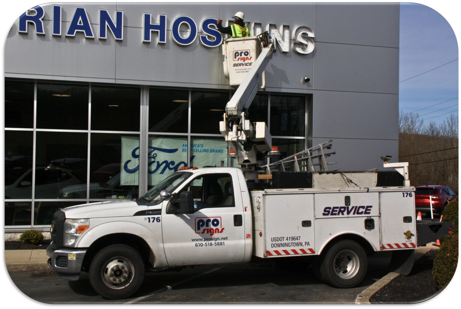 Sign Installation & Maintenance - Pro Signs